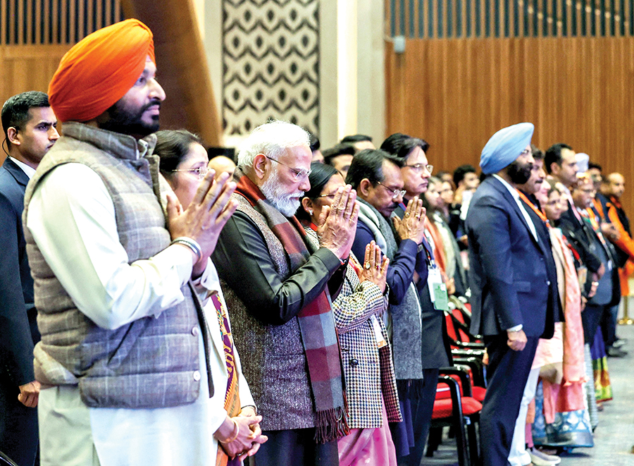 Sahibzade represent bravery against fanaticism, terror: PM - The ...